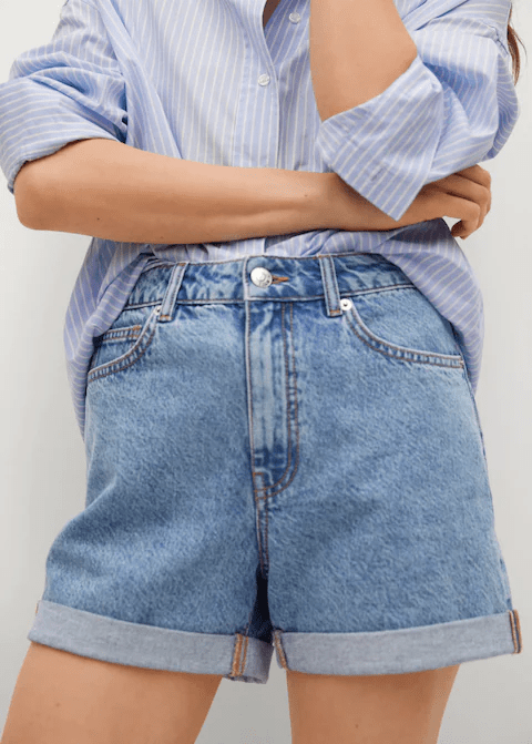 How To Style An Oversized Shirt In 9 Ways - Fashion's Fever