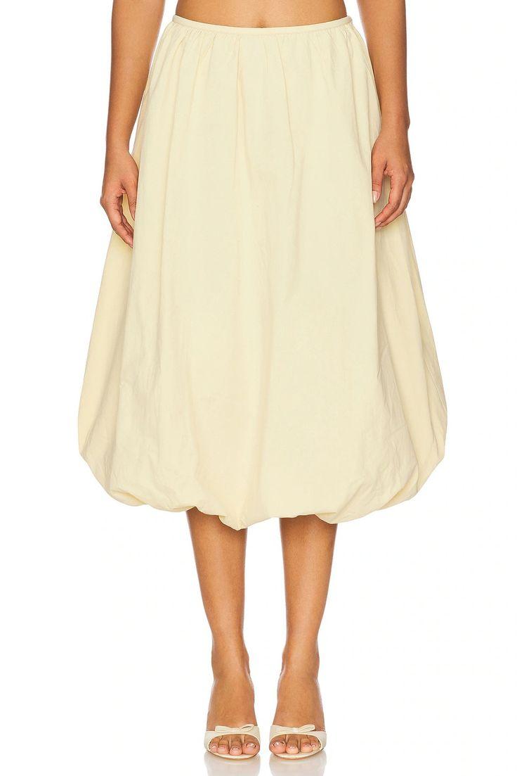 9 Spring Summer 2025 Color Trends: The Hottest Shades Taking Over ...